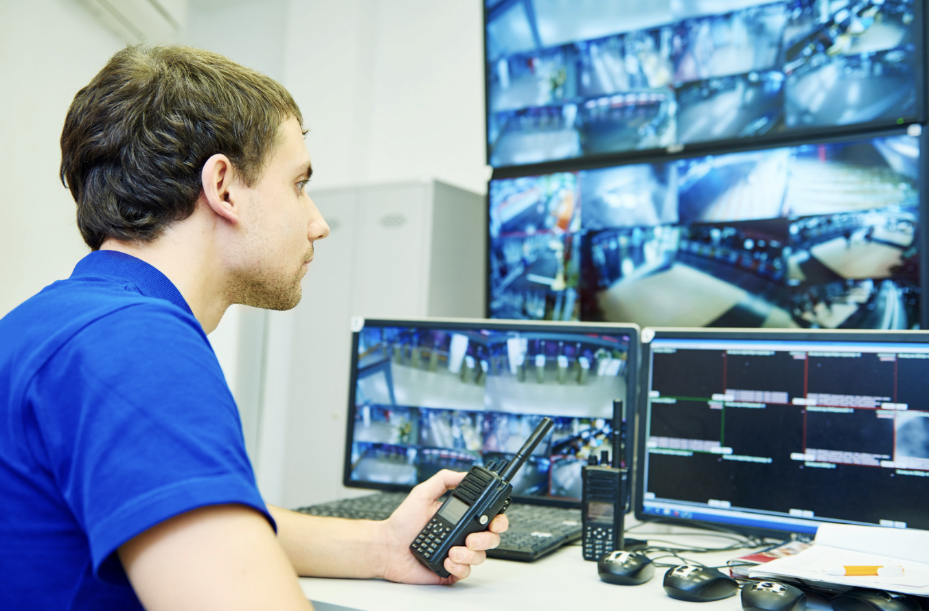 SIPTU members welcome new minimum rates of pay in the security industry ...